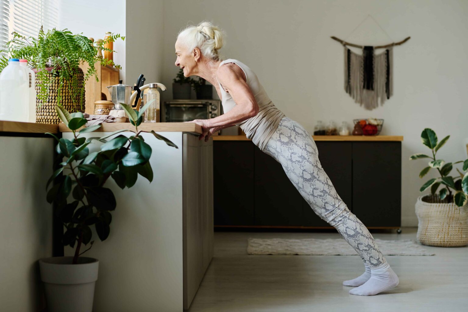 10 Proven Balance Exercises Seniors Can Do Without Leaving Their Living ...