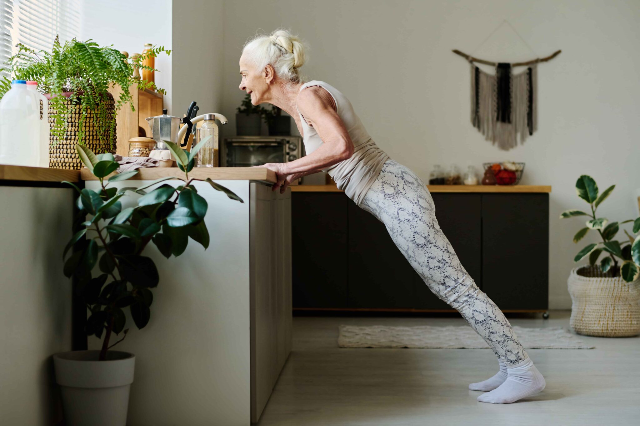 10 Proven Balance Exercises Seniors Can Do Without Leaving Their Living ...